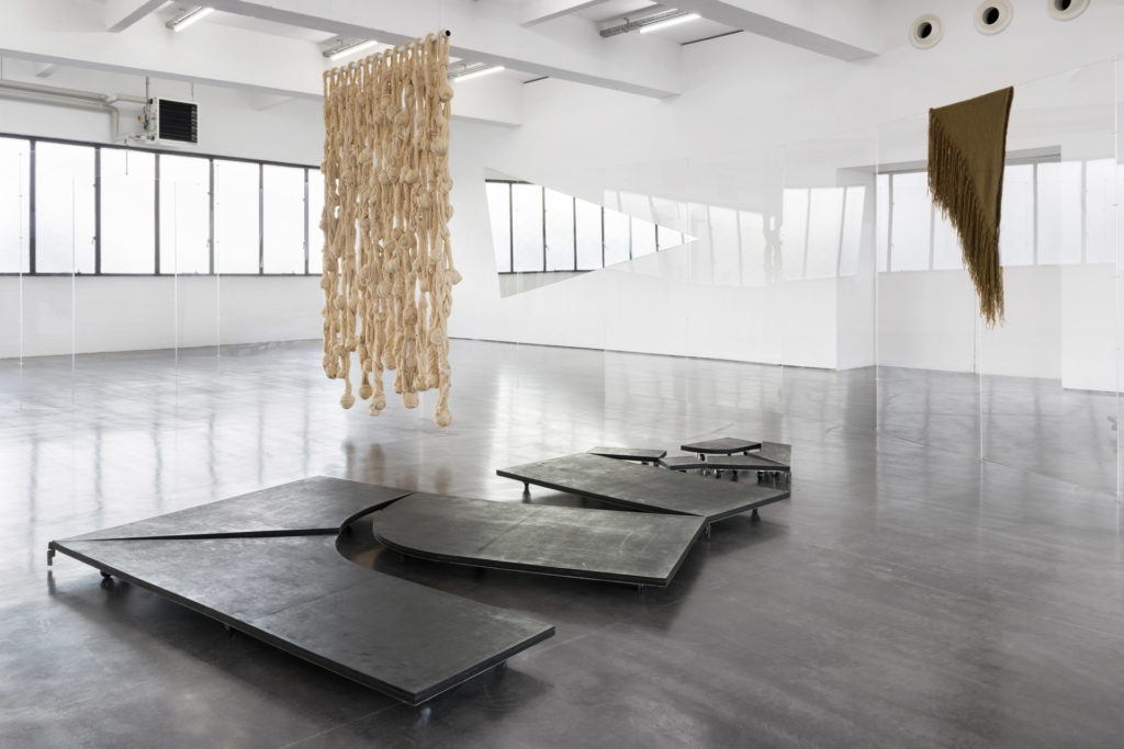 Tapta-exposition-Espaces-souples-au-WIELS-Bruxelles-jusqu-au-13-août-2023